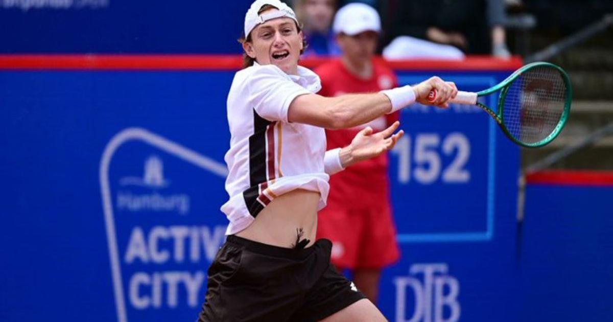 Ignacio Buse se despidió de Roland Garros tras dura batalla frente a ...